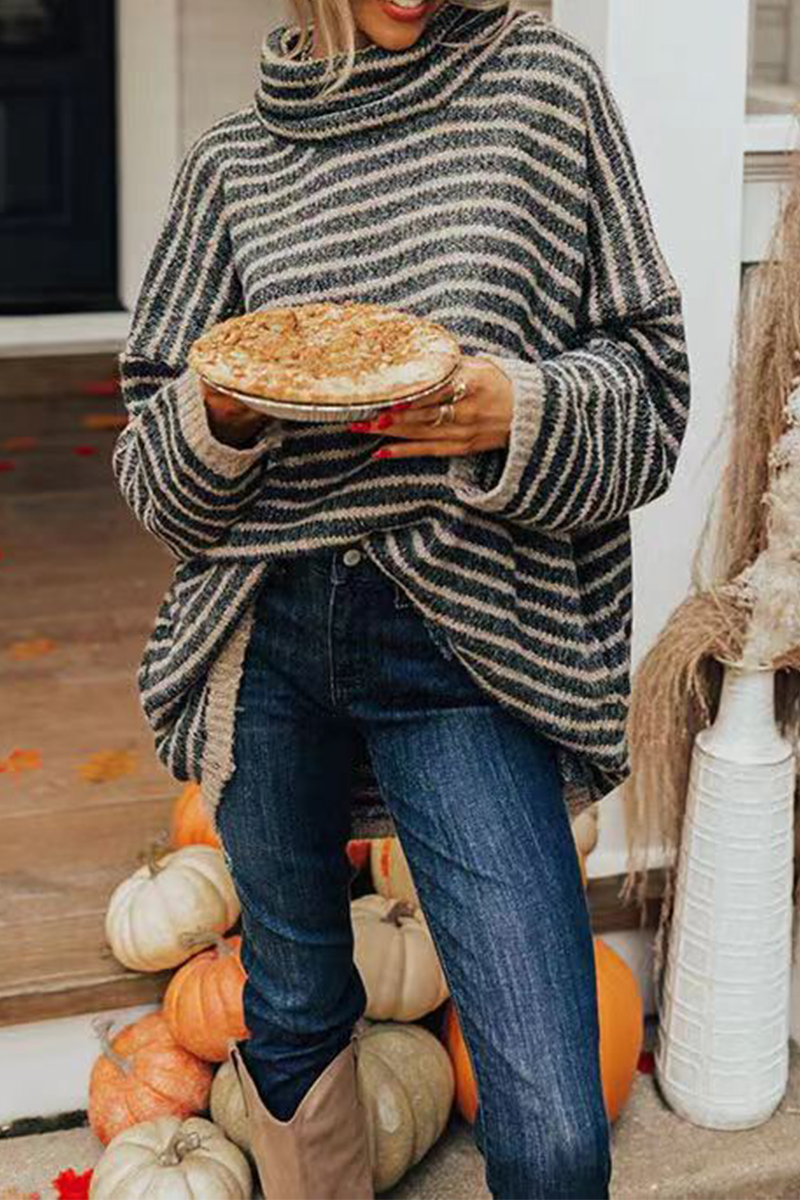 Susana | Elegant and versatile winter sweater – Kaila Boutique